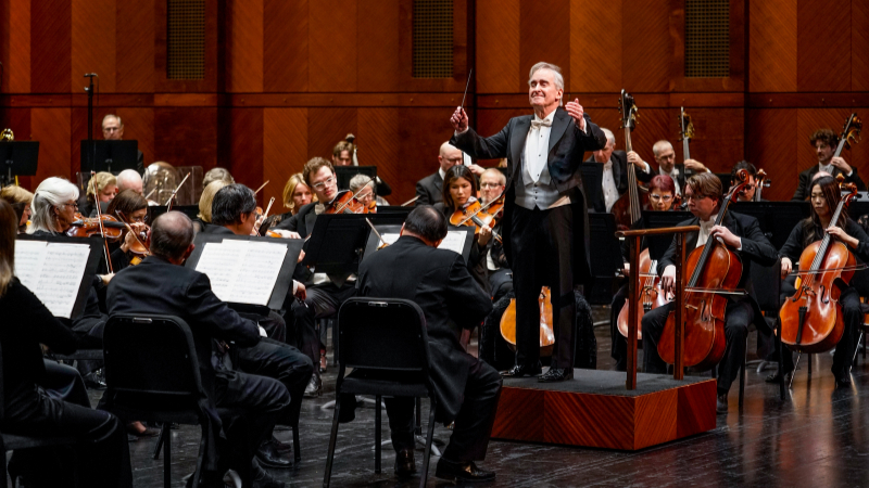 James Conlon leads the Fort Worth Symphony Orchestra in Dvořák's ...