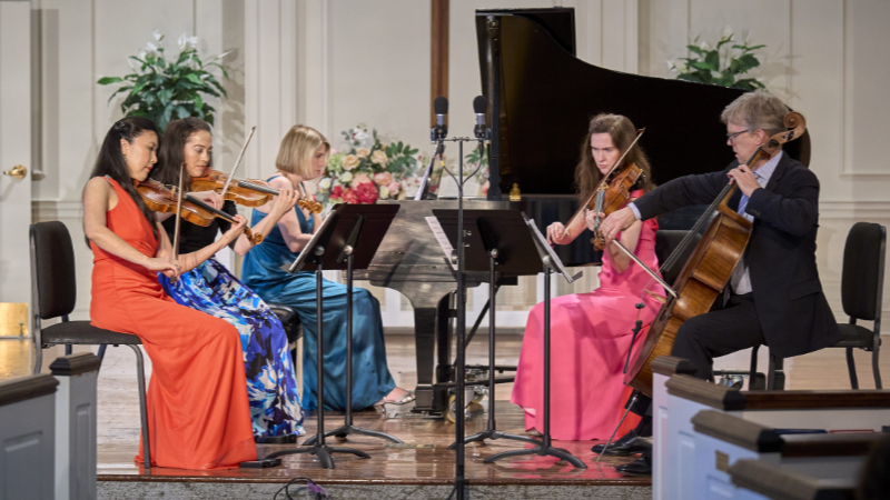 Atlanta Chamber Players, l-r: Helen Hwaya Kim, Lauren Roth, Elizabeth ...